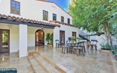 The Sons of Anarchy Star Charlie Hunnam Buys L.A. Home for $2.7 Million ...