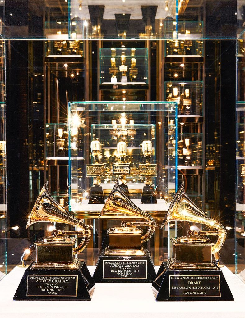 Step Inside Drake’s House In Toronto | The Most Expensive Homes
